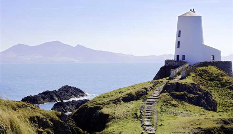 Newborough Beach - Go North Wales